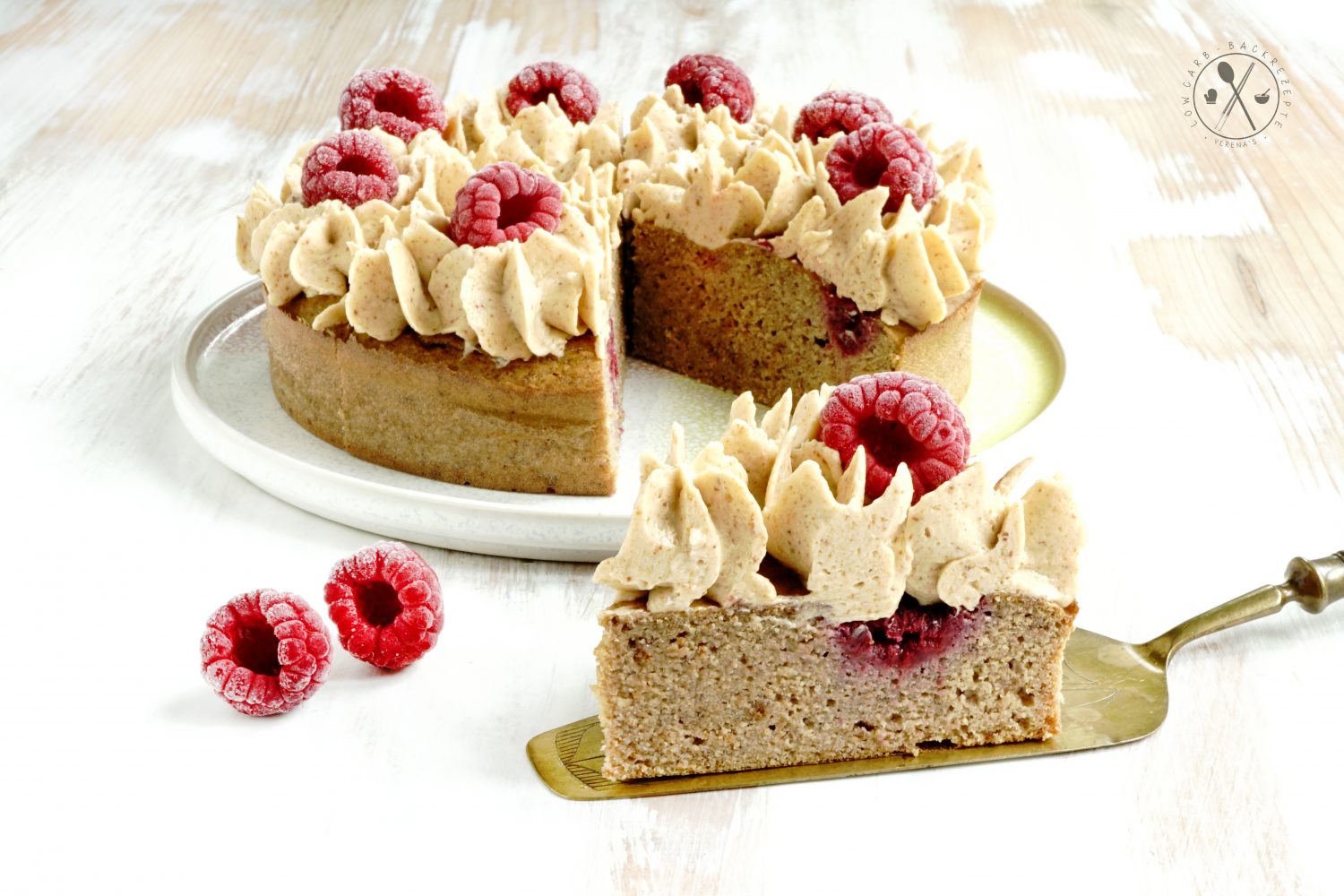 Low Carb Macadamia-Torte - Paleo & Keto Lowcarb-Backrezepte.de